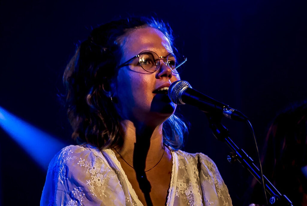 Sterenn Diridollou rejoint l'équipe de Dastum - Dastum